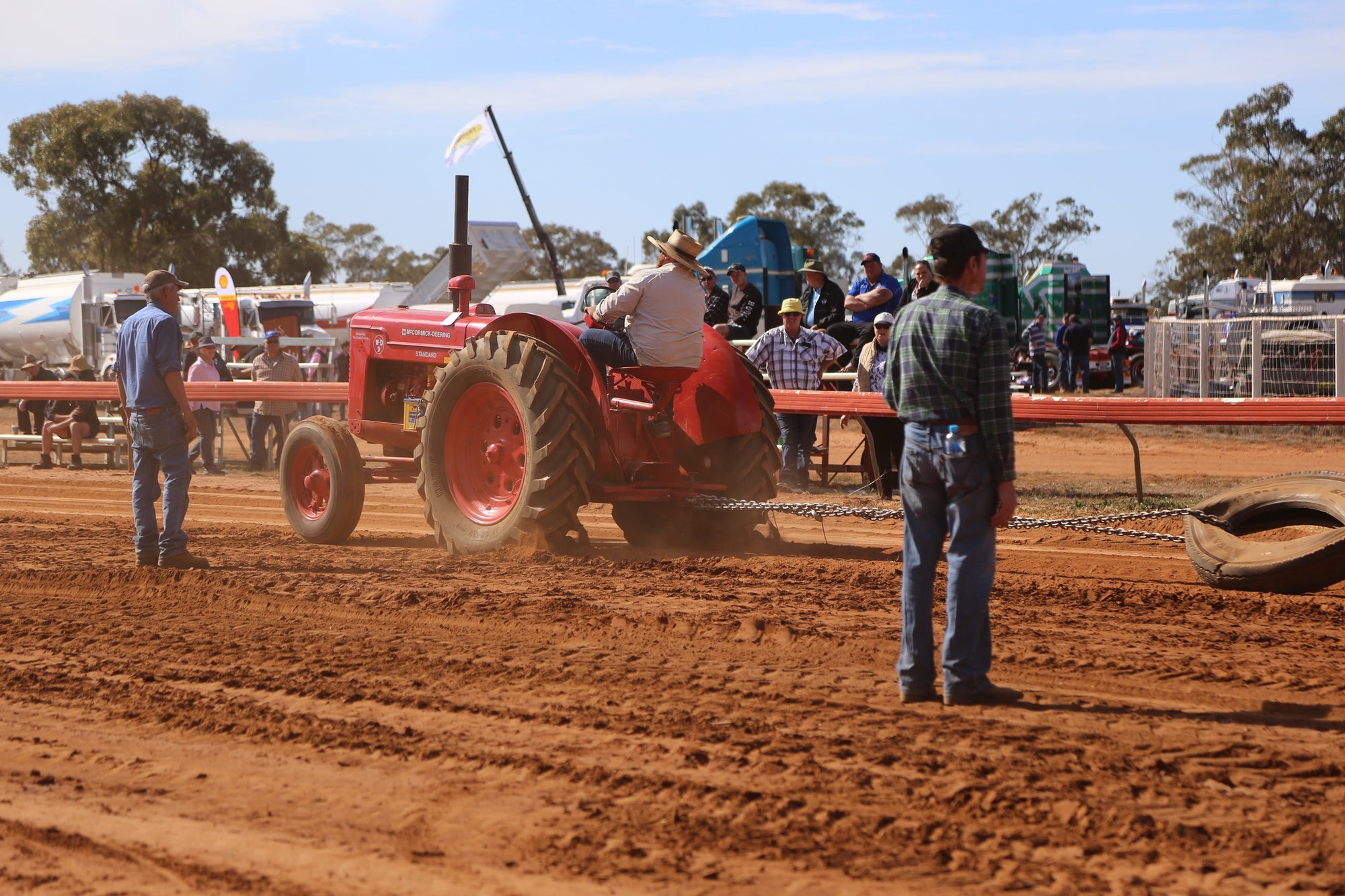Trangie Truck and Tractor Show – My Store